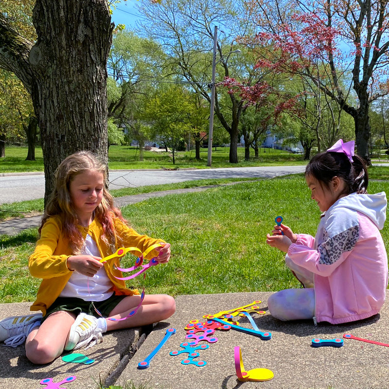 A Guide to Collaborative Fun with Clixo